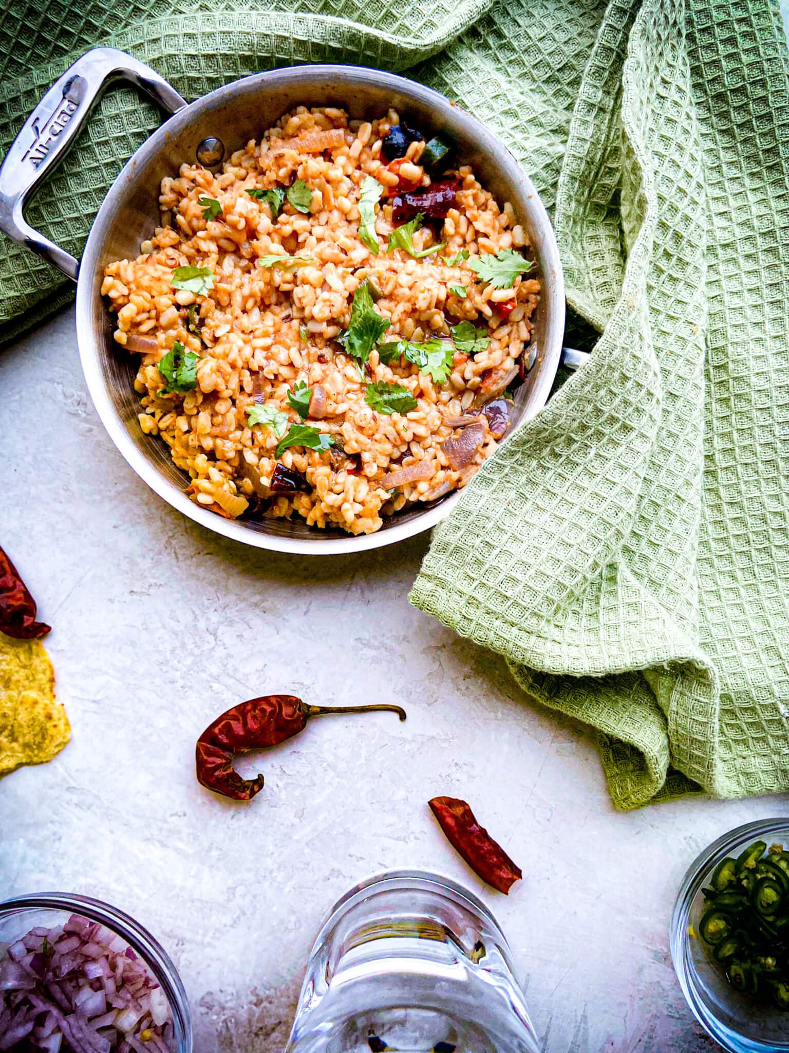 Pakistani Maash Ki Dal (Urad Dal) - Two Cloves In A Pot