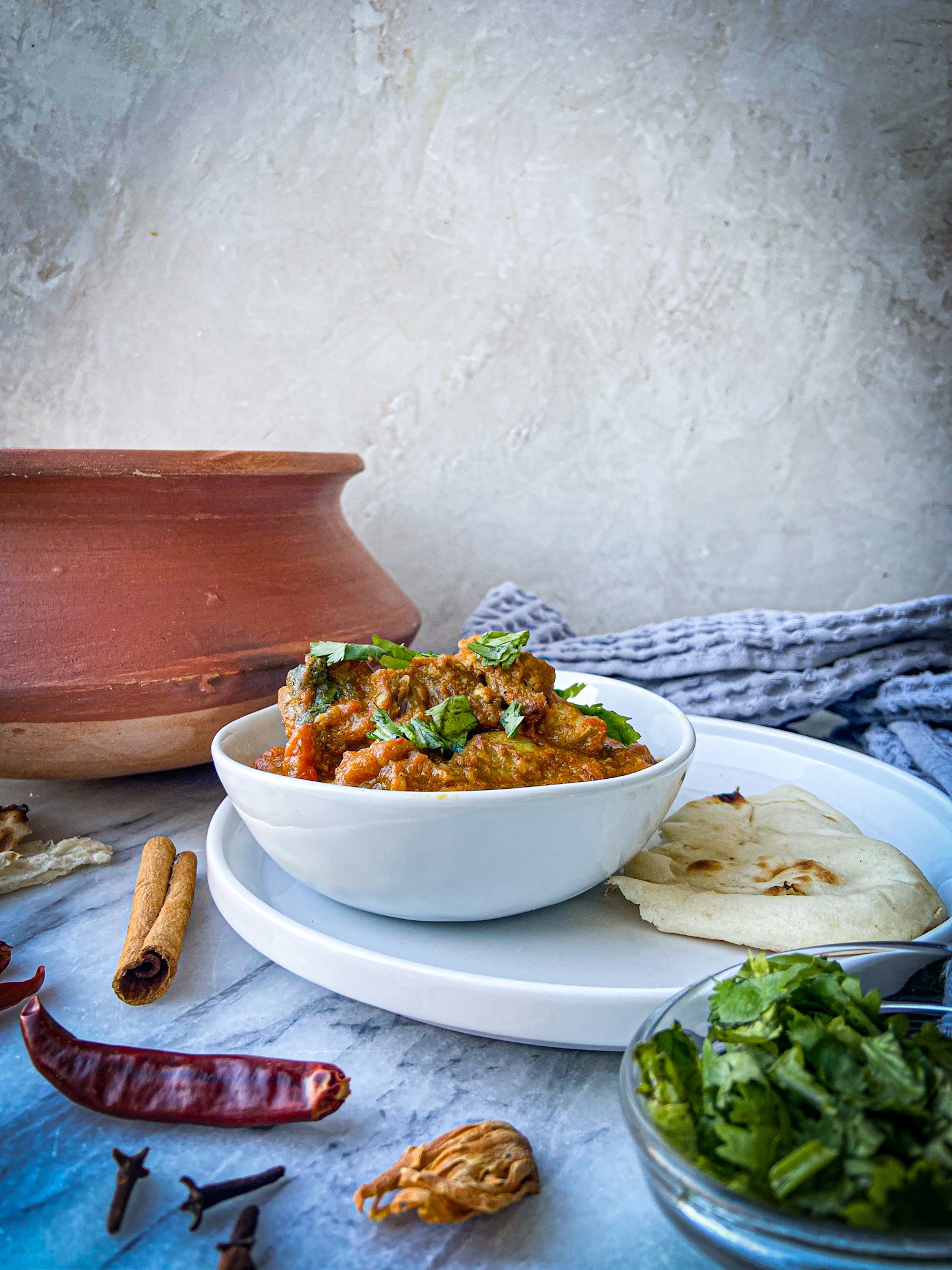 Matka Gosht (Authentic & Easy) - Two Cloves In A Pot