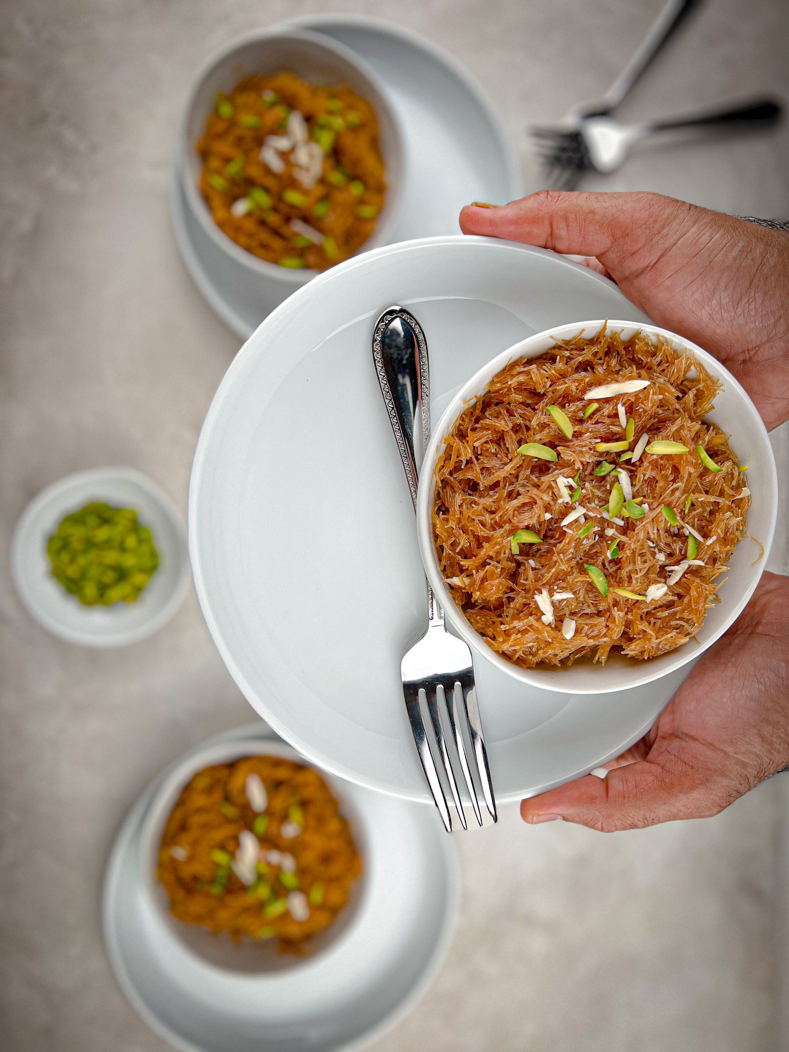 Pakistani Meethi Seviyan (Sweet Vermicelli) - Two Cloves In A Pot