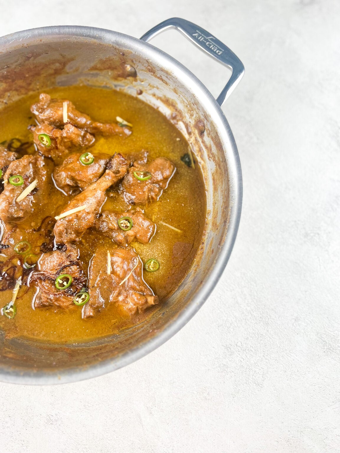 45-Minute Pakistani Chicken Nihari (Stovetop Recipe) - Two Cloves In A Pot