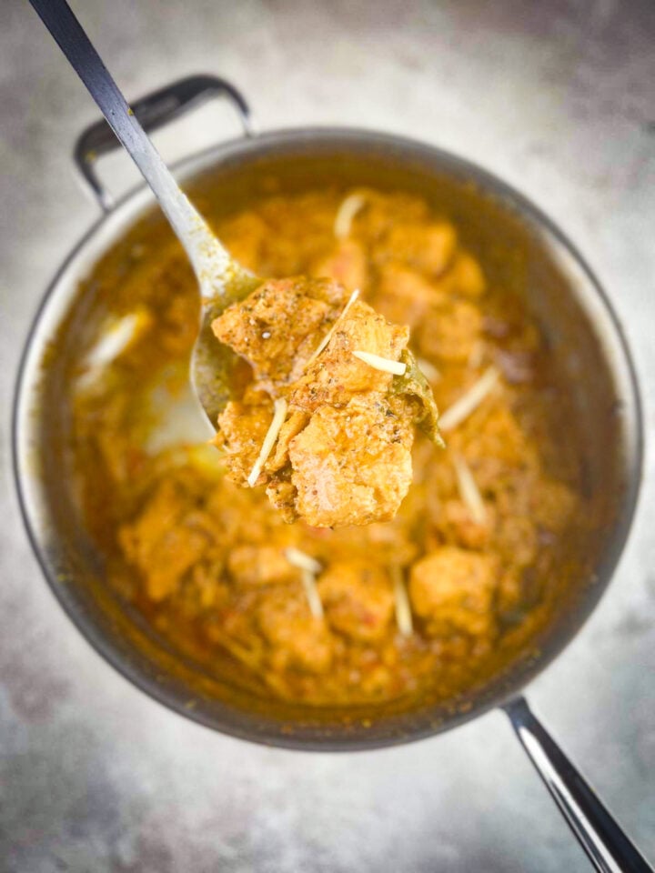 Quick 30-Minute Pakistani Ginger Chicken - Two Cloves In A Pot
